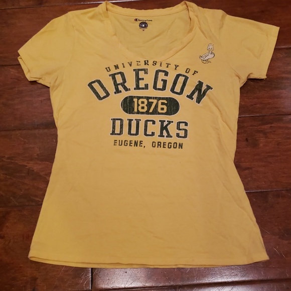Champion | Tops | Oregon Duck Tee | Poshmark